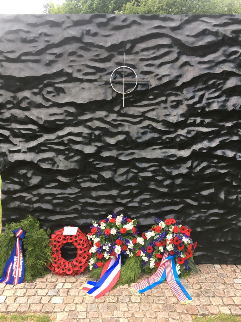 A glimpse into the Danish WWII War Memorial Cemetery – From one Heart ...
